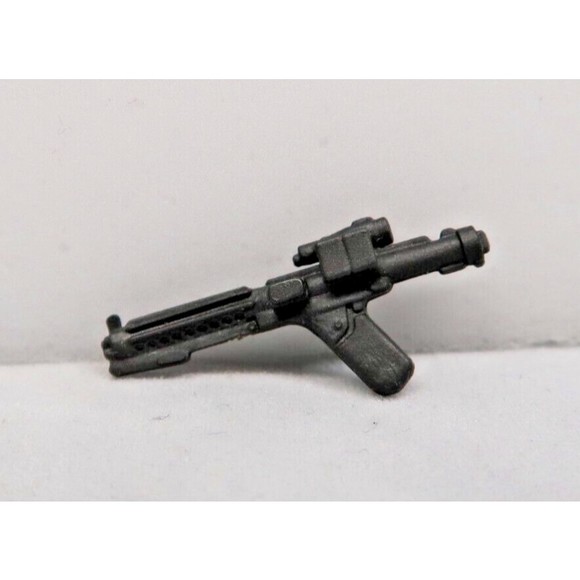 Star Wars | Toys | Star Wars Saga Collection Chewbacca Blaster ...